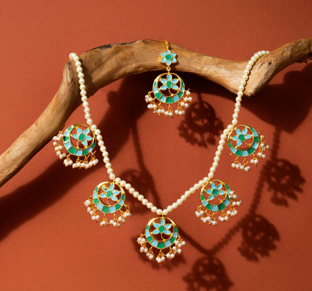 Phiroza Enamel Pearl Firangi Pani Necklace– mrinalinichandra